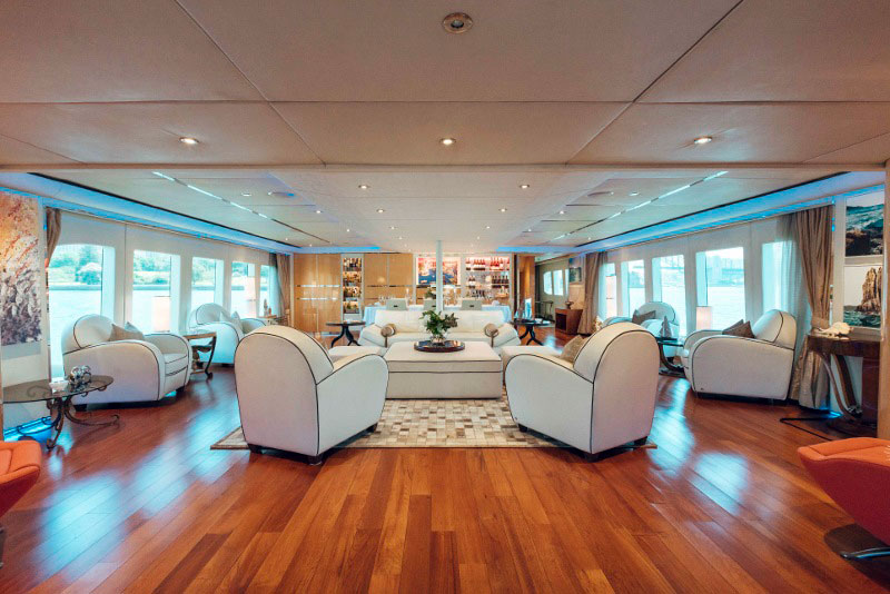 Tango: Perfect Super Yacht For Your Sydney Cruise Adventure